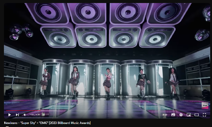 NewJeans - "Super Shy" + "OMG" [2023 Billboard Music Awards] :: Get out of your comfort zone!
